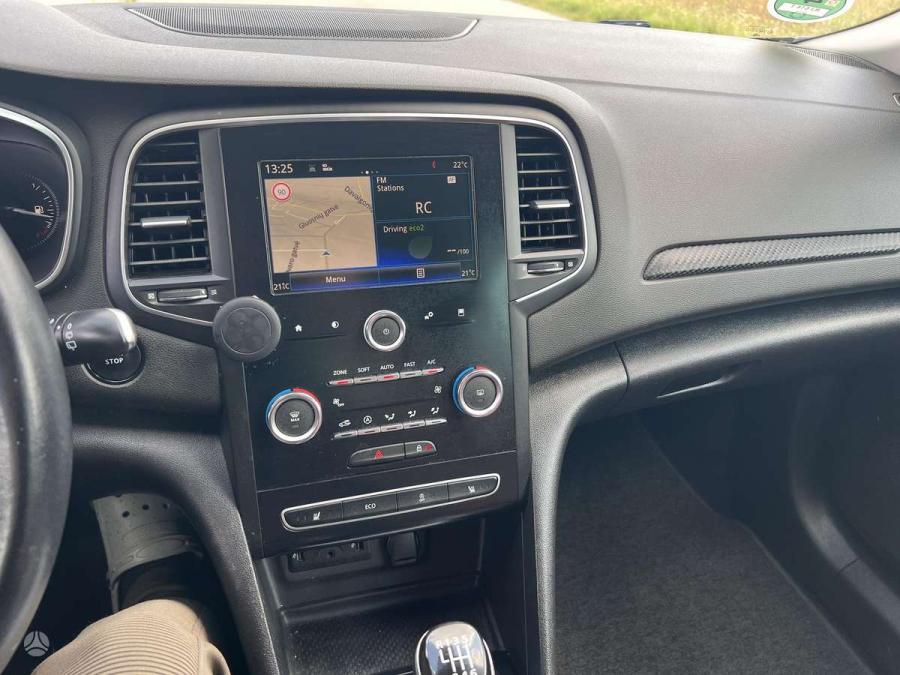 Zils Renault Megane 2018 Kauņa, ar dzinēja tilpumu 1.46 L un nobraukumu 169 tūkst. km par 6850 €, foto 19 vietnē AUTOMOTO.COM.LV