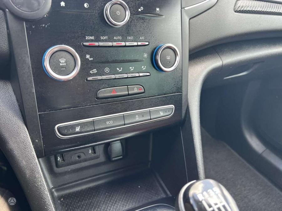 Zils Renault Megane 2018 Kauņa, ar dzinēja tilpumu 1.46 L un nobraukumu 169 tūkst. km par 6850 €, foto 20 vietnē AUTOMOTO.COM.LV