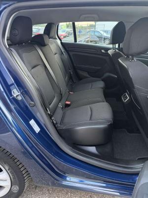 Blue Renault Megane 2018 in Utena, with an engine capacity of 1.33 L and mileage of 166 thousand km for 7750 €, photo 30 on AUTOMOTO.COM.LV