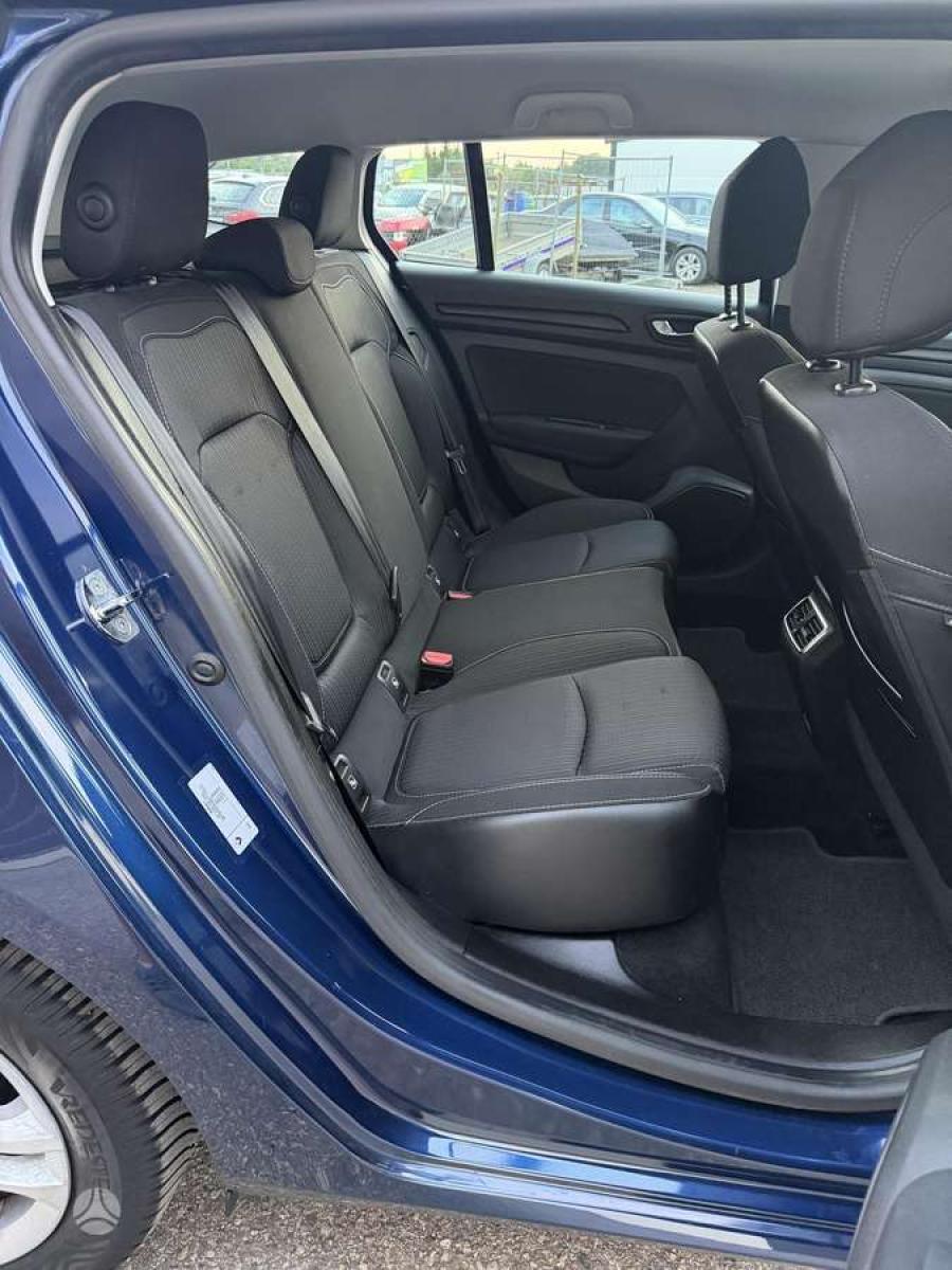 Blue Renault Megane 2018 in Utena, with an engine capacity of 1.33 L and mileage of 166 thousand km for 7750 €, photo 30 on AUTOMOTO.COM.LV