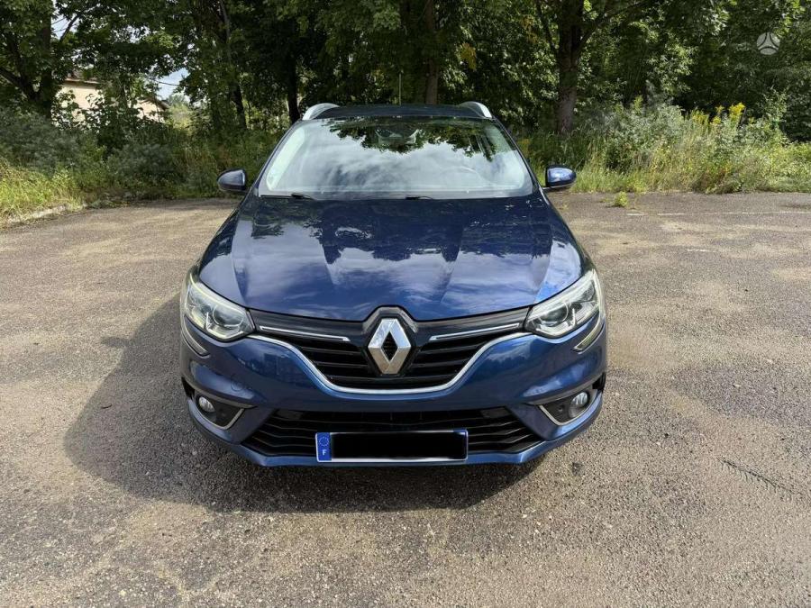 Zils Renault Megane 2019 Tauragė, ar dzinēja tilpumu 1.46 L un nobraukumu 200 tūkst. km par 5900 €, foto 3 vietnē AUTOMOTO.COM.LV