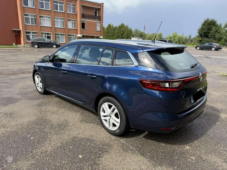 Zils Renault Megane 2019 Tauragė, ar dzinēja tilpumu 1.46 L un nobraukumu 200 tūkst. km par 5900 €, foto 7 vietnē AUTOMOTO.COM.LV