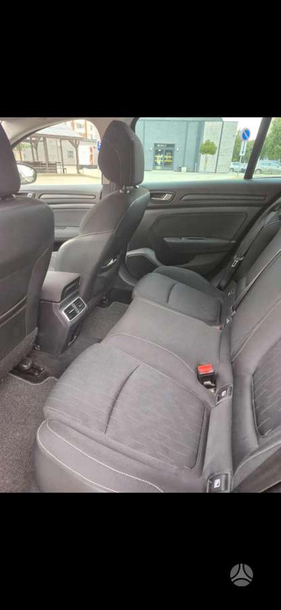 Zils Renault Megane 2019 Marijampole, ar dzinēja tilpumu 1.33 L un nobraukumu 131 tūkst. km par 7900 €, foto 6 vietnē AUTOMOTO.COM.LV