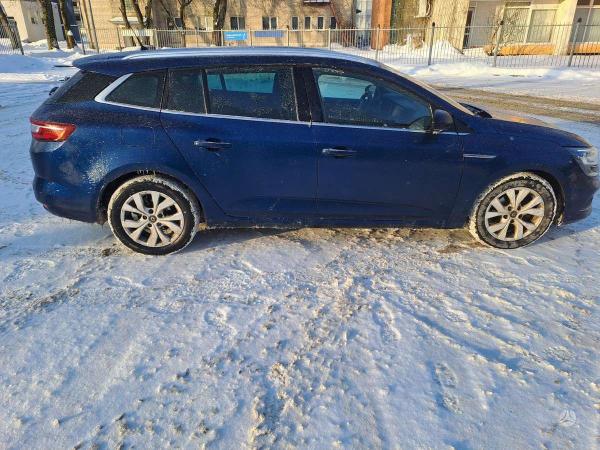 Blue Renault Megane 2020 in Vilnius, with an engine capacity of 1.33 L and mileage of 109 thousand km for 10450 €, photo 5 on AUTOMOTO.COM.LV