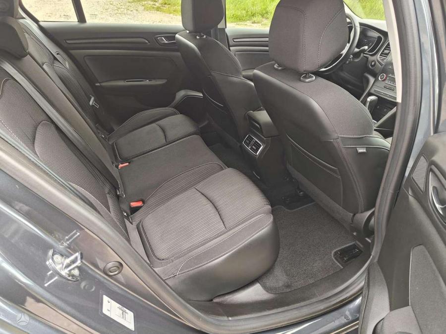 Blue Renault Megane 2020 in Taurage, with an engine capacity of 1.46 L and mileage of 233 thousand km for 6800 €, photo 17 on AUTOMOTO.COM.LV