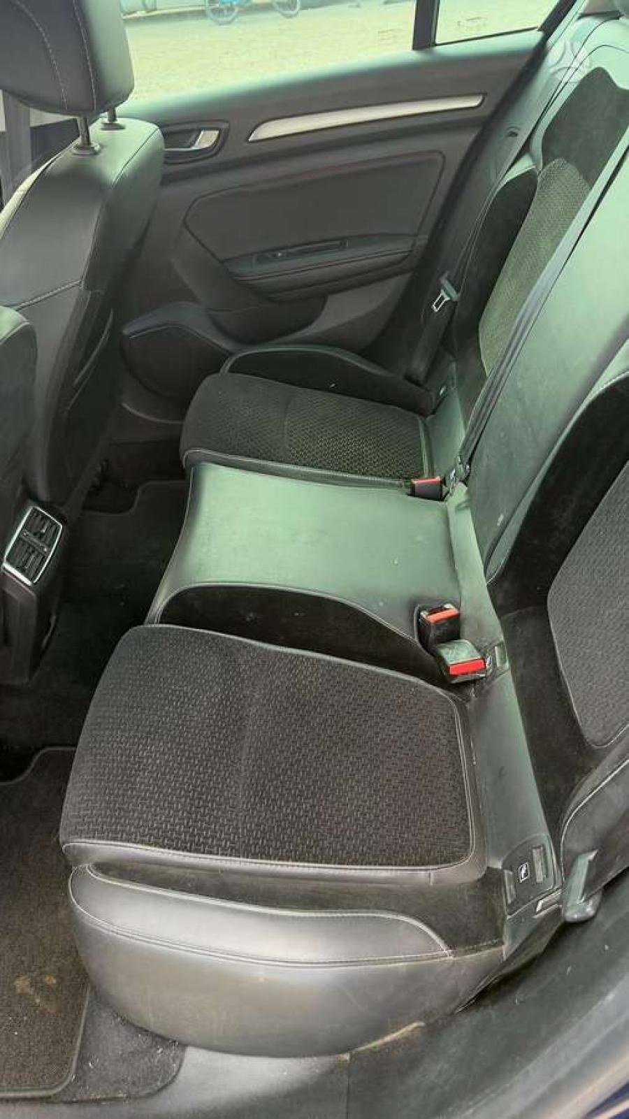 Zils Renault Megane 2020 Kauņa, ar dzinēja tilpumu 1.46 L un nobraukumu 252 tūkst. km par 7500 €, foto 15 vietnē AUTOMOTO.COM.LV
