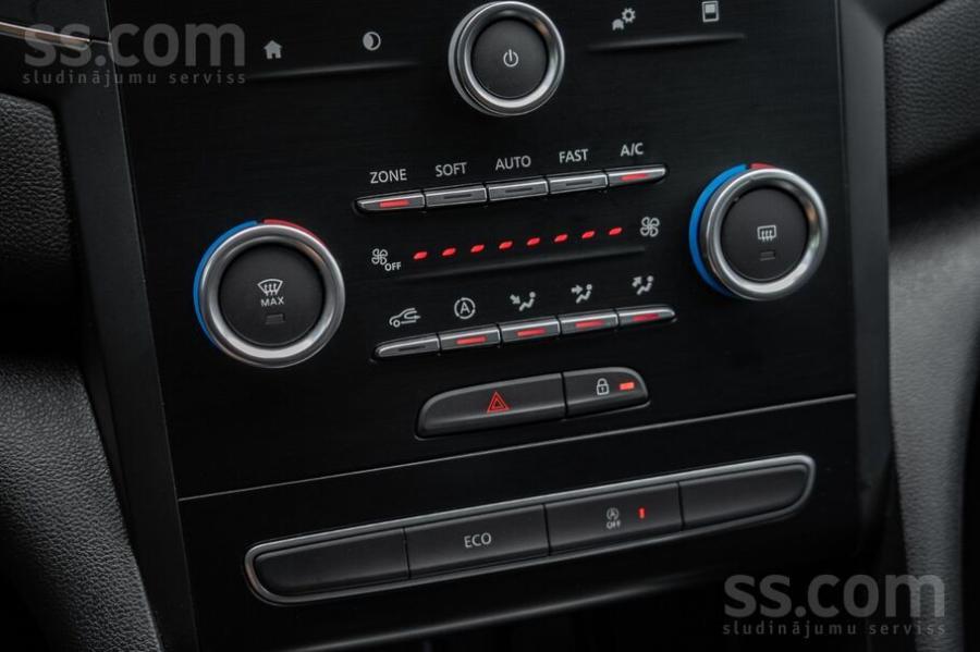 Синий Рено Меган 2020 в Рига, объемом двигателя 1.30 л и пробегом 110 тыс. км за 12500 €, фото 23 на AUTOMOTO.COM.LV