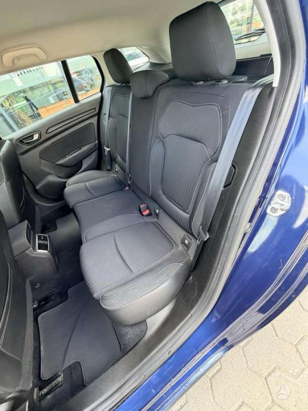 Zils Renault Megane 2020 Viļņa, ar dzinēja tilpumu 1.46 L un nobraukumu 144 tūkst. km par 8200 €, foto 8 vietnē AUTOMOTO.COM.LV