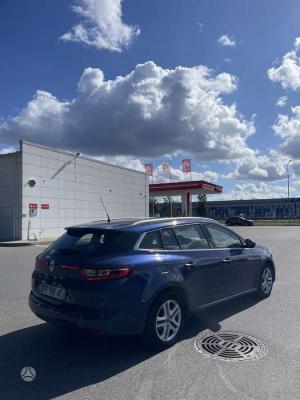 Blue Renault Megane 2020 in Vilnius, with an engine capacity of 1.46 L and mileage of 126 thousand km for 9559 €, photo 6 on AUTOMOTO.COM.LV