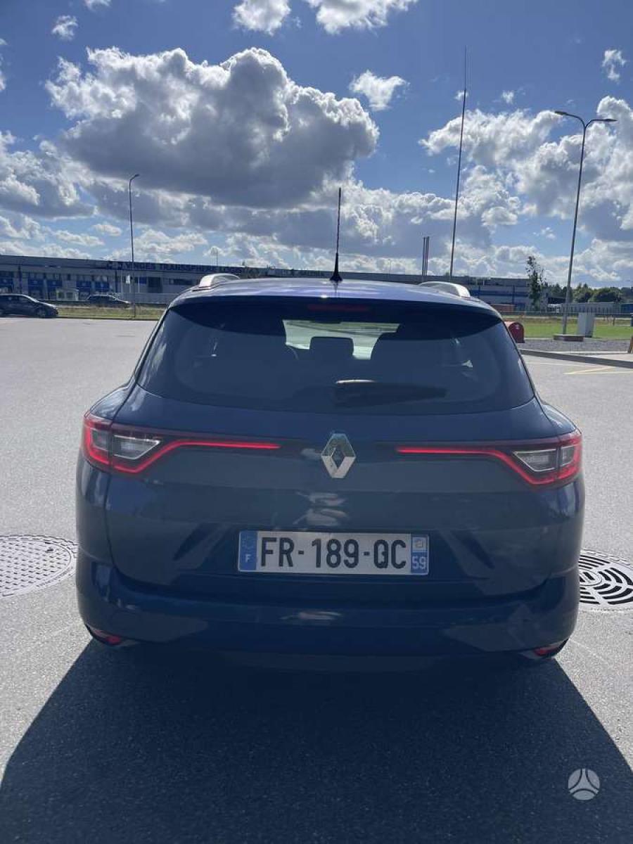 Blue Renault Megane 2020 in Vilnius, with an engine capacity of 1.46 L and mileage of 126 thousand km for 9559 €, photo 7 on AUTOMOTO.COM.LV