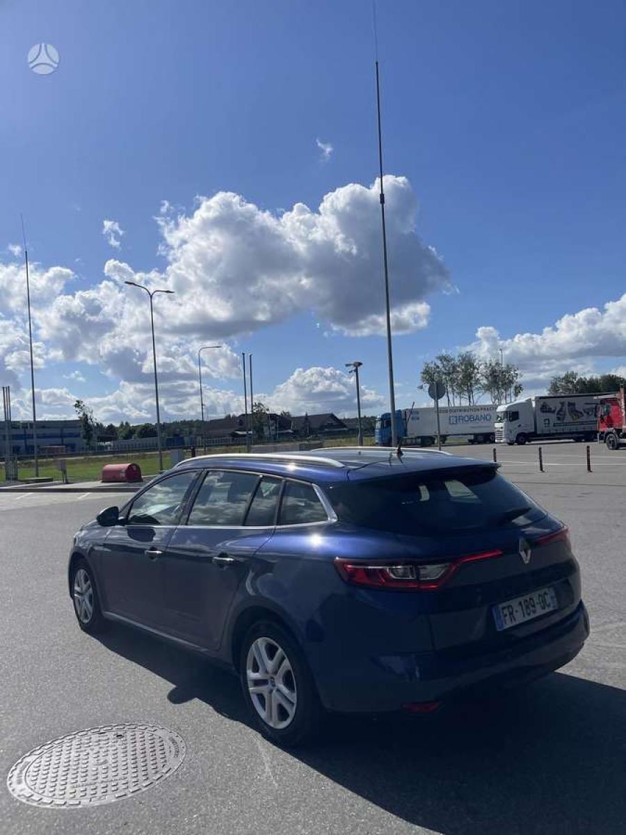 Blue Renault Megane 2020 in Vilnius, with an engine capacity of 1.46 L and mileage of 126 thousand km for 9559 €, photo 8 on AUTOMOTO.COM.LV