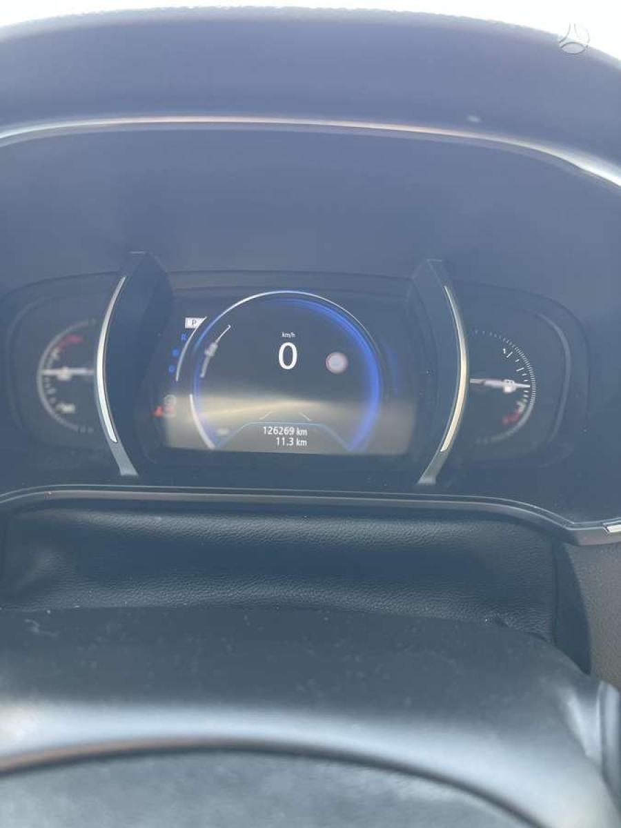 Blue Renault Megane 2020 in Vilnius, with an engine capacity of 1.46 L and mileage of 126 thousand km for 9559 €, photo 10 on AUTOMOTO.COM.LV