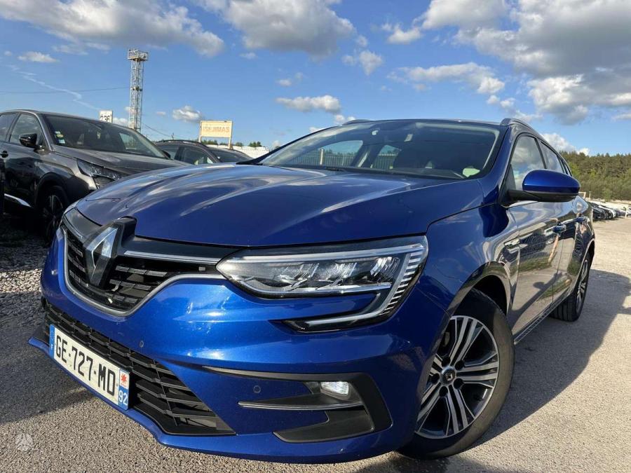 Blue Renault Megane 2022 in Vilnius, with an engine capacity of 1.46 L and mileage of 158 thousand km for 13430 €, photo 1 on AUTOMOTO.COM.LV