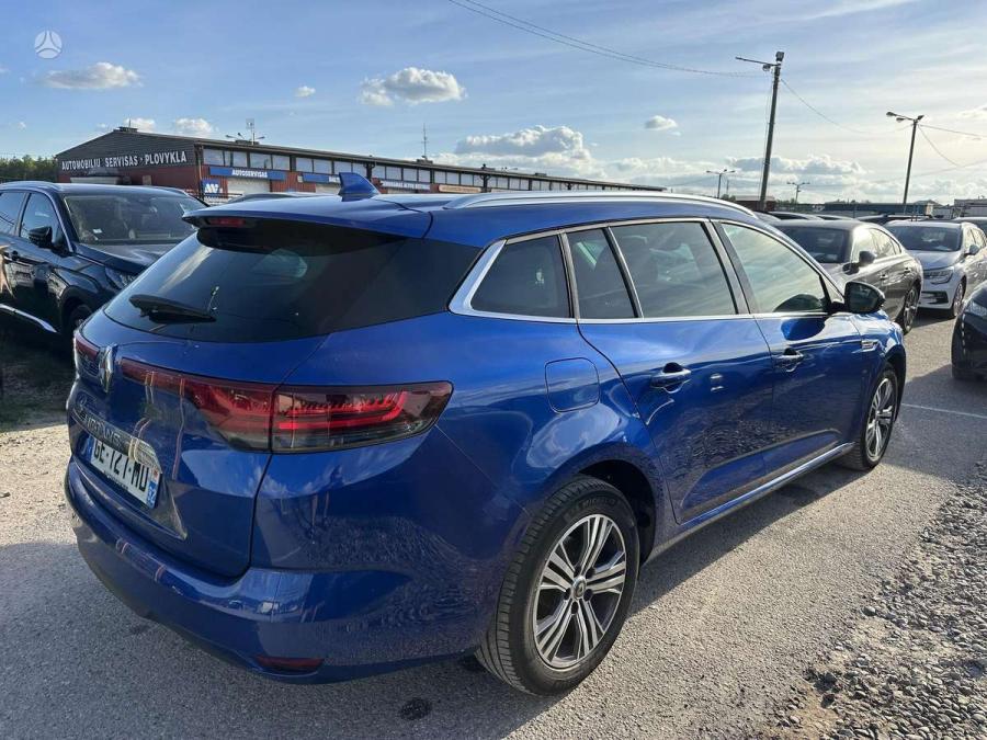 Blue Renault Megane 2022 in Vilnius, with an engine capacity of 1.46 L and mileage of 158 thousand km for 13430 €, photo 7 on AUTOMOTO.COM.LV