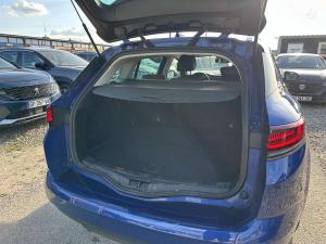 Blue Renault Megane 2022 in Vilnius, with an engine capacity of 1.46 L and mileage of 158 thousand km for 13430 €, photo 9 on AUTOMOTO.COM.LV