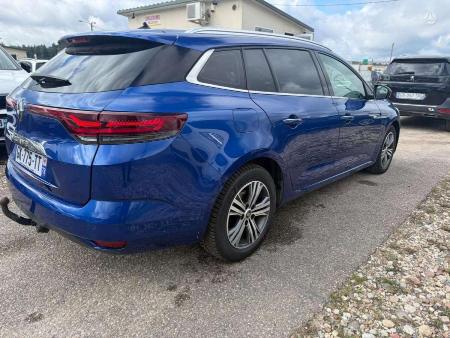 Blue Renault Megane 2022 in Vilnius, with an engine capacity of 1.46 L and mileage of 170 thousand km for 9250 €, photo 5 on AUTOMOTO.COM.LV