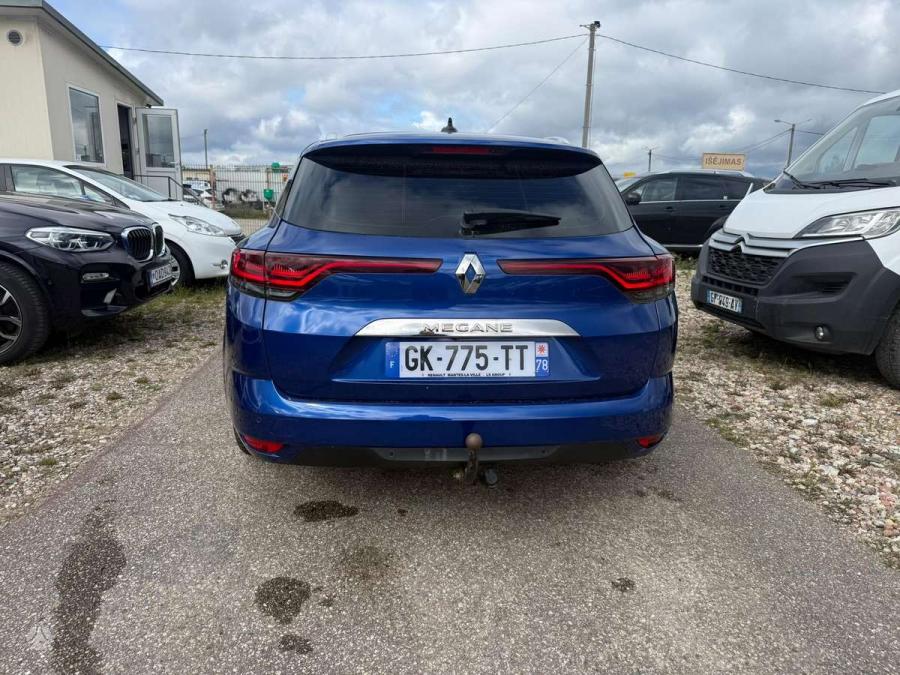 Blue Renault Megane 2022 in Vilnius, with an engine capacity of 1.46 L and mileage of 170 thousand km for 9250 €, photo 6 on AUTOMOTO.COM.LV