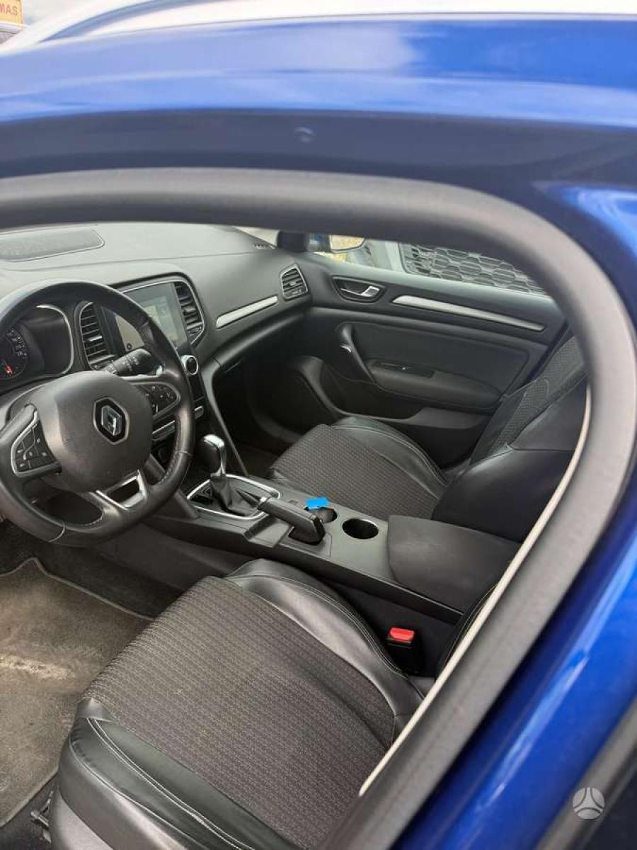 Blue Renault Megane 2022 in Vilnius, with an engine capacity of 1.46 L and mileage of 170 thousand km for 9250 €, photo 9 on AUTOMOTO.COM.LV