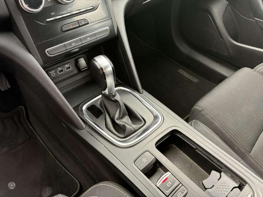 Zils Renault Megane 2022 Šauļi, ar dzinēja tilpumu 1.46 L un nobraukumu 182 tūkst. km par 11900 €, foto 16 vietnē AUTOMOTO.COM.LV