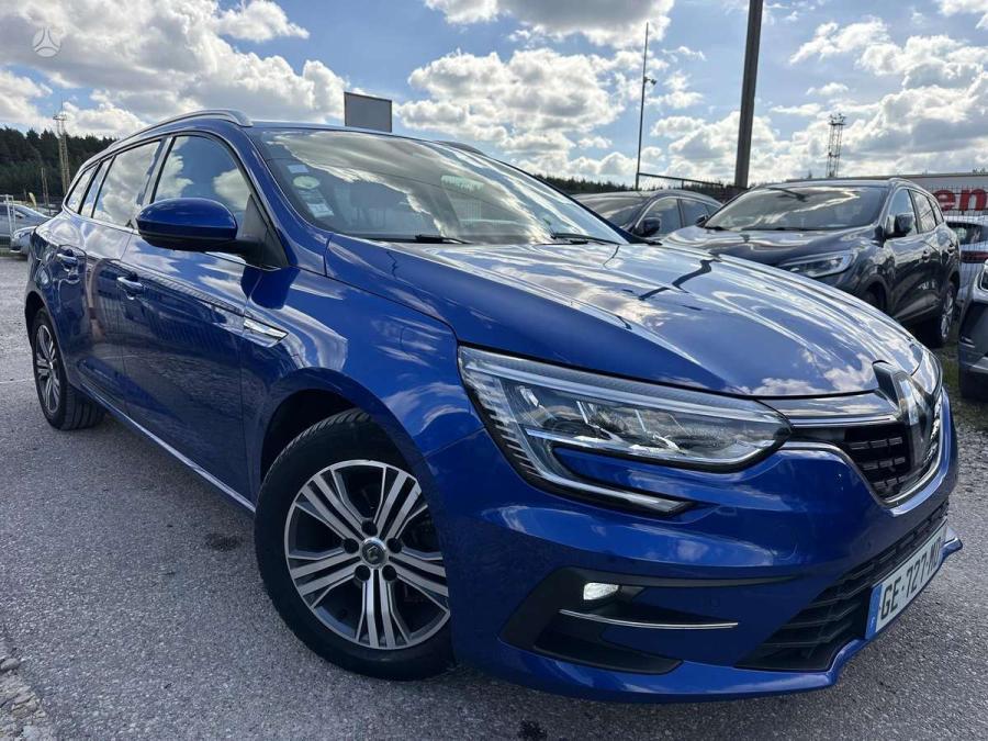 Blue Renault Megane 2022 in Vilnius, with an engine capacity of 1.46 L and mileage of 159 thousand km for 13309 €, photo 4 on AUTOMOTO.COM.LV