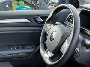 Blue Renault Megane 2022 in Vilnius, with an engine capacity of 1.46 L and mileage of 159 thousand km for 13309 €, photo 18 on AUTOMOTO.COM.LV