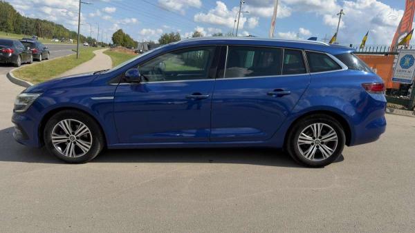 Blue Renault Megane 2022 in Kaunas, with an engine capacity of 1.46 L and mileage of 113 thousand km for 12887 €, photo 5 on AUTOMOTO.COM.LV