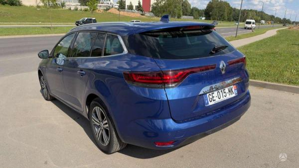 Blue Renault Megane 2022 in Kaunas, with an engine capacity of 1.46 L and mileage of 113 thousand km for 12887 €, photo 6 on AUTOMOTO.COM.LV