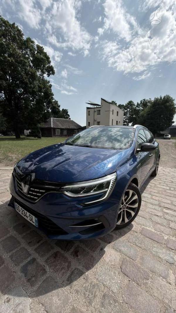 Zils Renault Megane 2023 Kauņa, ar dzinēja tilpumu 1.46 L un nobraukumu 107 tūkst. km par 14399 €, foto 2 vietnē AUTOMOTO.COM.LV