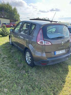 Brown Renault Megane 2010 in Taurage, with an engine capacity of 1.87 L and mileage of 176 thousand km for 1750 €, photo 2 on AUTOMOTO.COM.LV