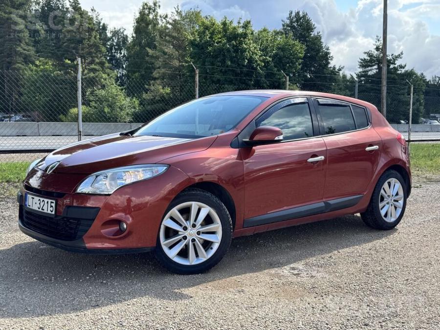 Brūns Renault Megane 2010 Rīga, ar dzinēja tilpumu 1.90 L un nobraukumu 296 tūkst. km par 2590 €, foto 4 vietnē AUTOMOTO.COM.LV