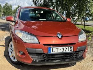 Brūns Renault Megane 2010 Rīga, ar dzinēja tilpumu 1.90 L un nobraukumu 296 tūkst. km par 2590 €, foto 10 vietnē AUTOMOTO.COM.LV