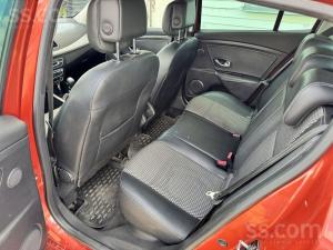 Brūns Renault Megane 2010 Rīga, ar dzinēja tilpumu 1.90 L un nobraukumu 296 tūkst. km par 2590 €, foto 12 vietnē AUTOMOTO.COM.LV