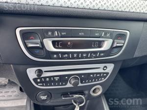 Brūns Renault Megane 2010 Rīga, ar dzinēja tilpumu 1.90 L un nobraukumu 296 tūkst. km par 2590 €, foto 19 vietnē AUTOMOTO.COM.LV