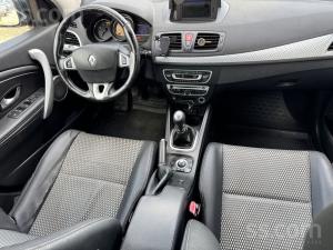 Brūns Renault Megane 2010 Rīga, ar dzinēja tilpumu 1.90 L un nobraukumu 296 tūkst. km par 2590 €, foto 23 vietnē AUTOMOTO.COM.LV