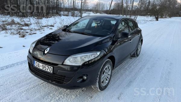 Brown Renault Megane 2011 in Riga, with an engine capacity of 1.40 L and mileage of 290 thousand km for 2567 €, photo 4 on AUTOMOTO.COM.LV