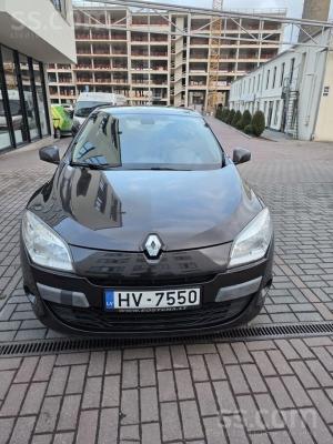 Brown Renault Megane 2012 in Riga, with an engine capacity of 1.50 L and mileage of 301 thousand km for 2600 €, photo  on AUTOMOTO.COM.LV