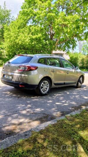 Brown Renault Megane 2012 in Kuldiga, with an engine capacity of 1.40 L and mileage of 218 thousand km for 3690 €, photo 4 on AUTOMOTO.COM.LV