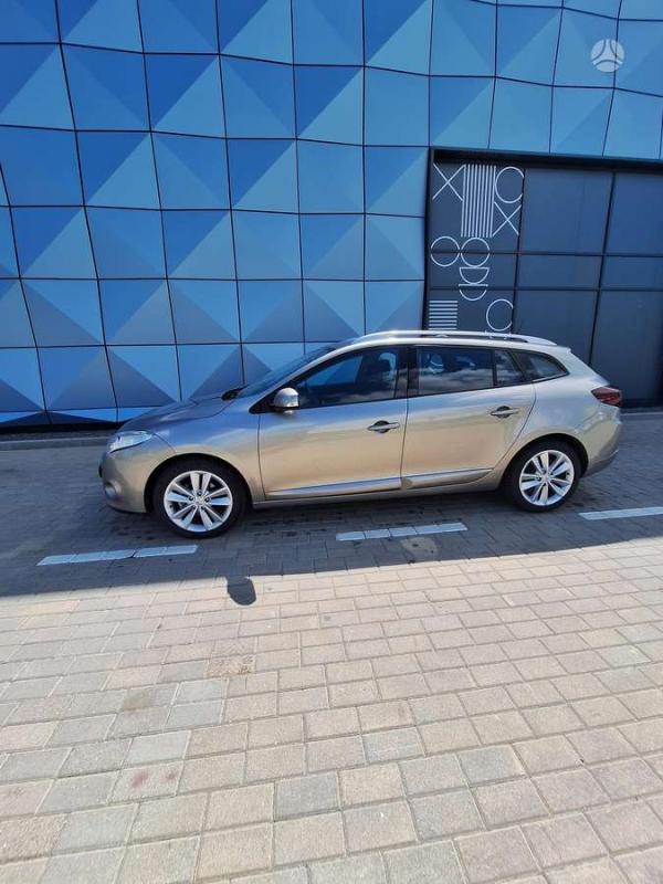 Brown Renault Megane 2012 in Silute, with an engine capacity of 1.50 L and mileage of 195 thousand km for 3450 €, photo 5 on AUTOMOTO.COM.LV