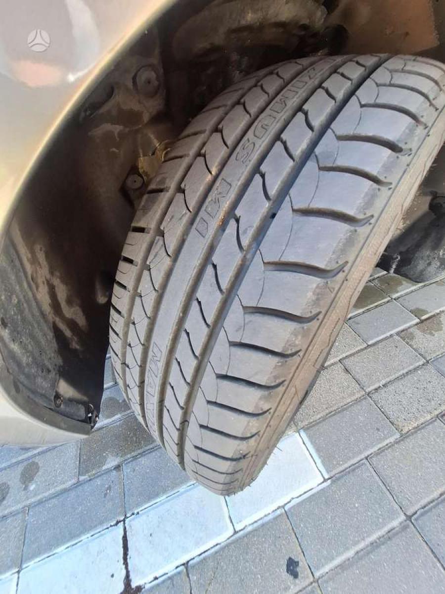 Brūns Renault Megane 2012 Šilutė, ar dzinēja tilpumu 1.50 L un nobraukumu 195 tūkst. km par 3450 €, foto 11 vietnē AUTOMOTO.COM.LV