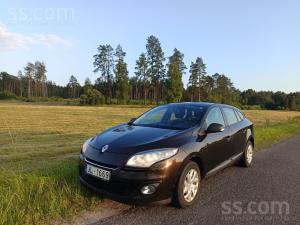 Brown Renault Megane 2013 in Riga, with an engine capacity of 1.50 L and mileage of 249 thousand km for 3500 €, photo  on AUTOMOTO.COM.LV