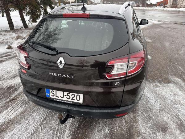 Brown Renault Megane 2014 in Marijampole, with an engine capacity of 1.50 L and mileage of 216 thousand km for 4300 €, photo 5 on AUTOMOTO.COM.LV