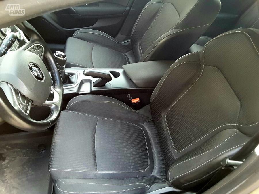 Brown Renault Megane 2018 in Kretinga, with an engine capacity of 1.50 L and mileage of 234 thousand km for 7250 €, photo 18 on AUTOMOTO.COM.LV