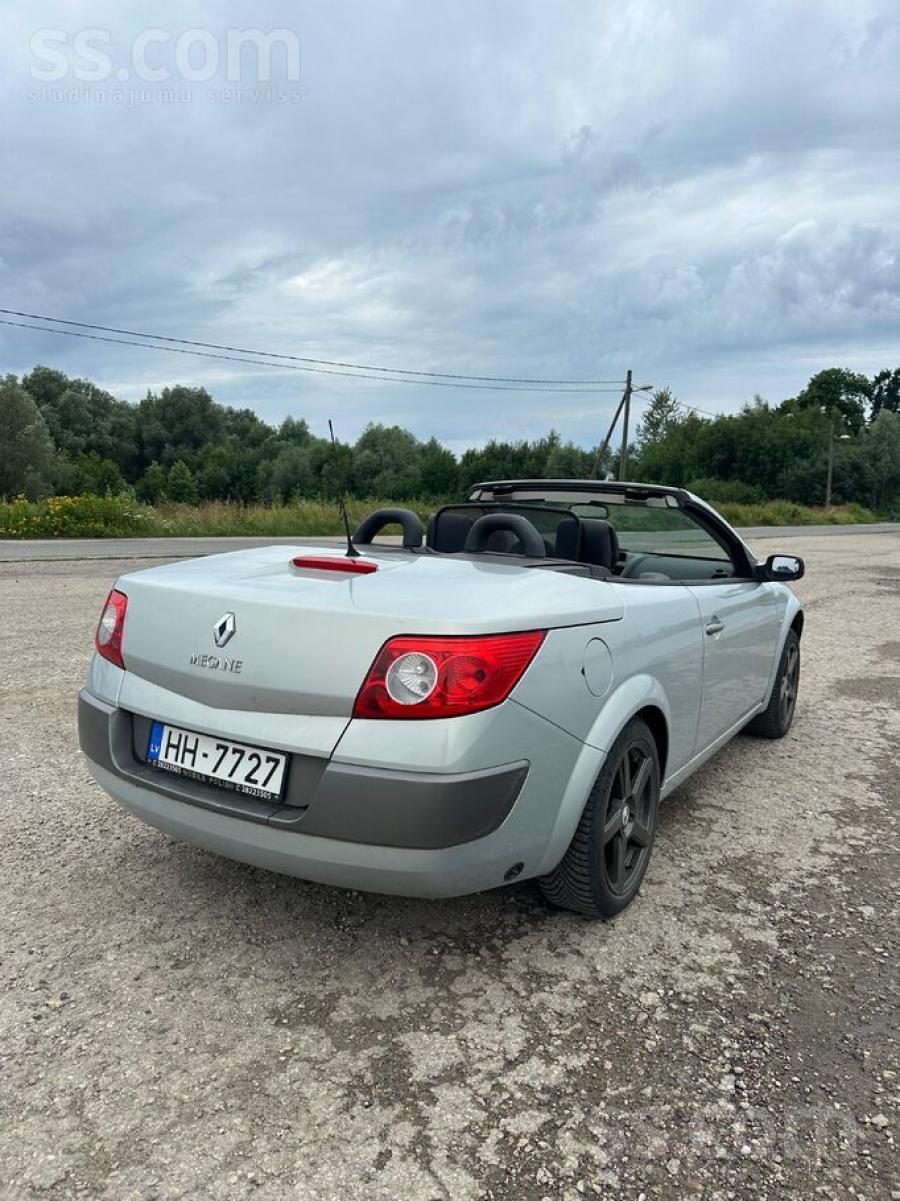 Renault Megane 2003 in Riga, with an engine capacity of 1.60 L and mileage of 220 thousand km for 1650 €, photo 3 on AUTOMOTO.COM.LV