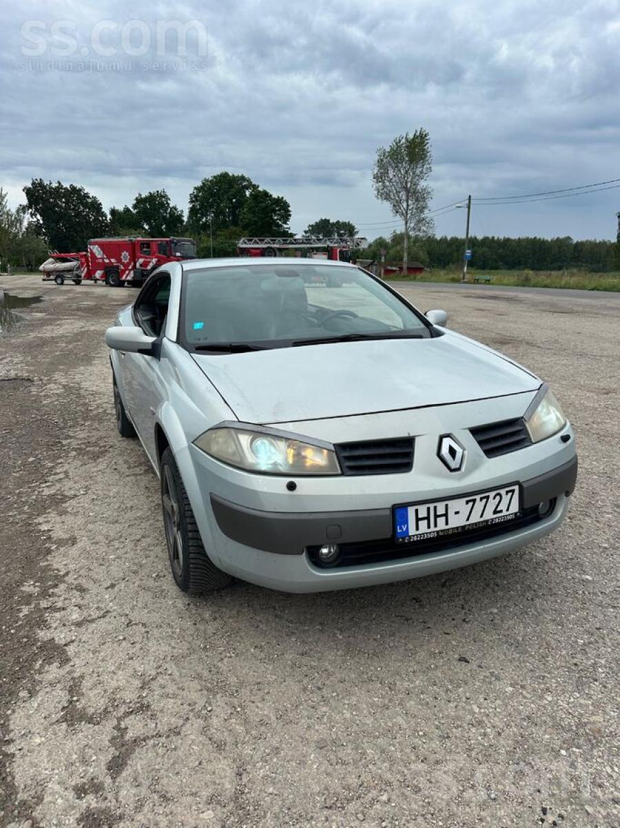Renault Megane 2003 in Riga, with an engine capacity of 1.60 L and mileage of 220 thousand km for 1650 €, photo 7 on AUTOMOTO.COM.LV