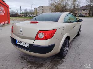 Renault Megane 2004 in Mazeikiai, with an engine capacity of 1.60 L and mileage of 174 thousand km for 1550 €, photo 9 on AUTOMOTO.COM.LV