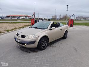 Рено Меган 2004 в Мажейкяй, объемом двигателя 1.60 л и пробегом 174 тыс. км за 1550 €, фото 3 на AUTOMOTO.COM.LV