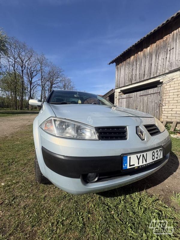 Renault Megane 2004 in Jonava, with an engine capacity of 1.60 L and mileage of 180 thousand km for 1300 €, photo 4 on AUTOMOTO.COM.LV