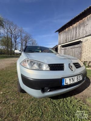 Renault Megane 2004 in Jonava, with an engine capacity of 1.60 L and mileage of 180 thousand km for 1300 €, photo 5 on AUTOMOTO.COM.LV