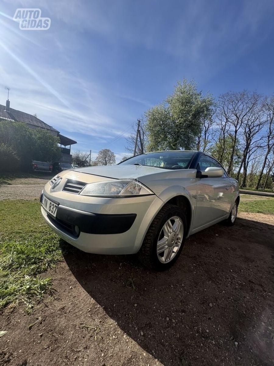 Renault Megane 2004 in Jonava, with an engine capacity of 1.60 L and mileage of 180 thousand km for 1300 €, photo 6 on AUTOMOTO.COM.LV