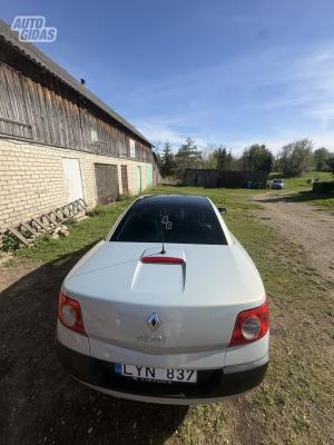 Renault Megane 2004 in Jonava, with an engine capacity of 1.60 L and mileage of 180 thousand km for 1300 €, photo 9 on AUTOMOTO.COM.LV